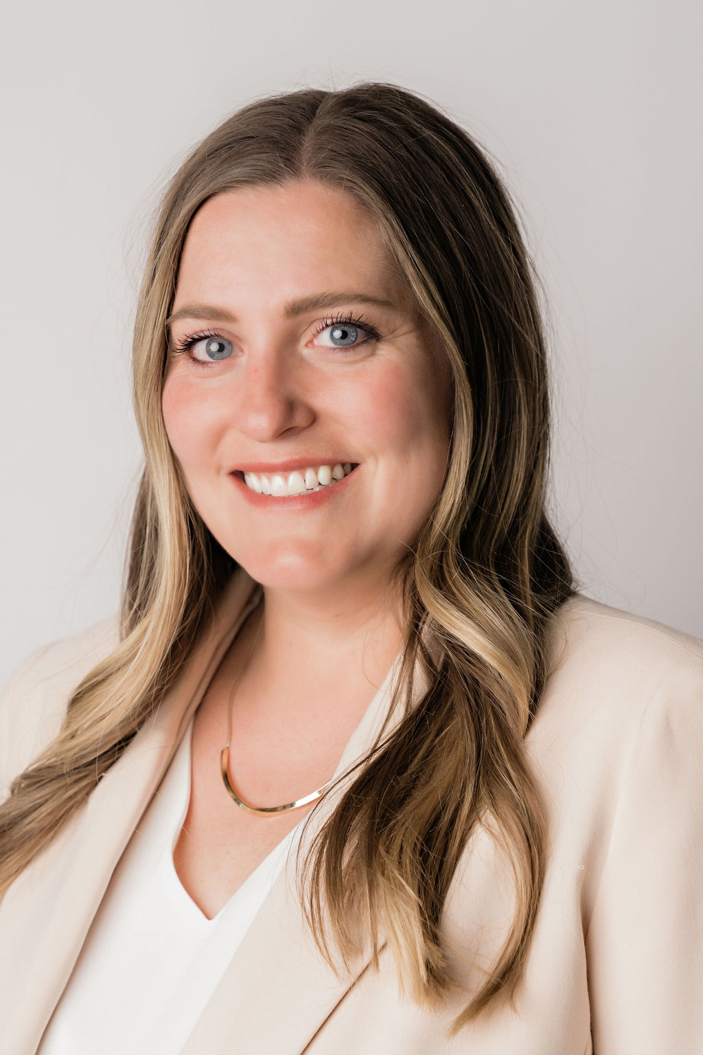 Ally Carter | Alera Group, Inc.